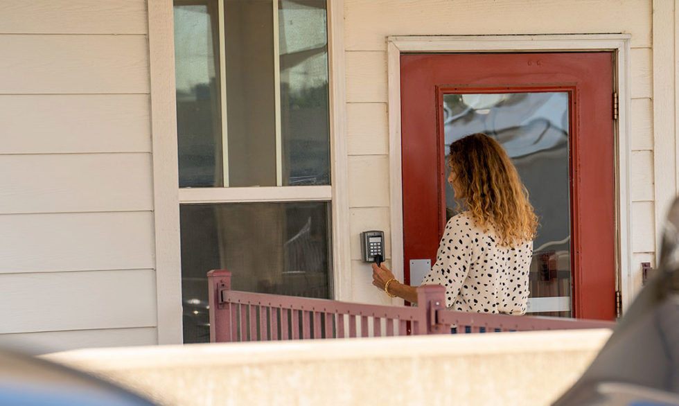 Watchman W480 Access Control - Color Touchscreen & Live Video